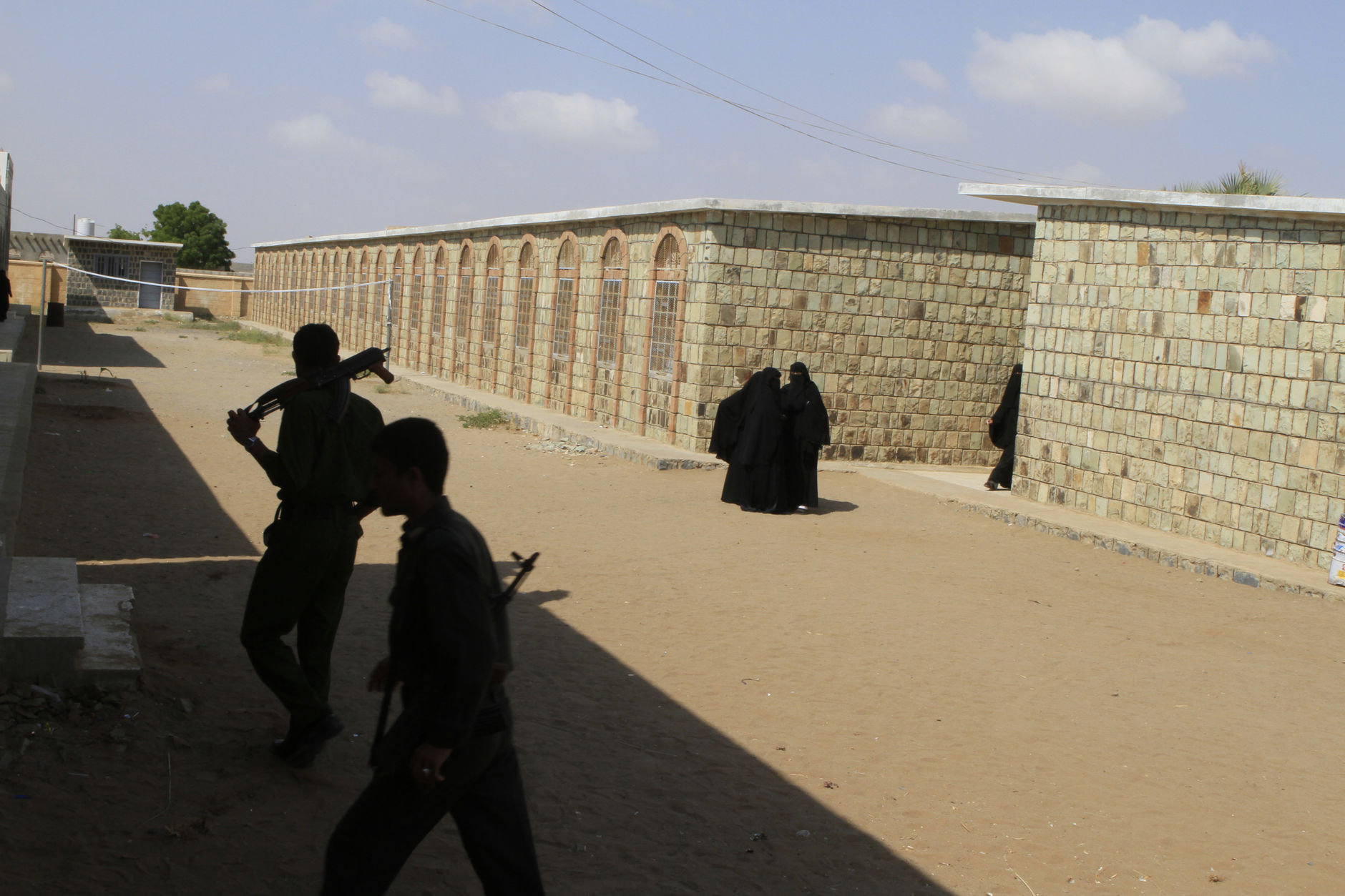 La condition des femmes au Yémen. Hodaida | dessons.com